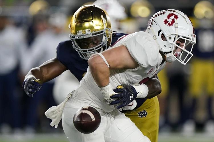 Stanford beats Notre Dame 16-14 for first FBS win in year