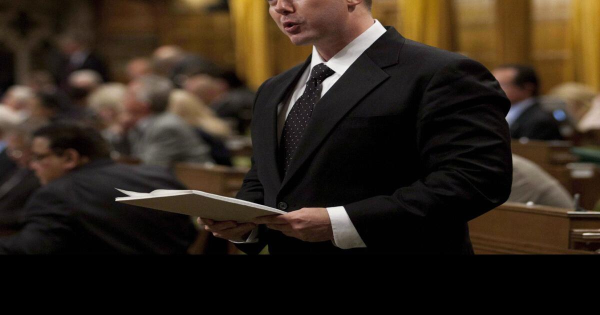 Fractured Conservative ranks getting harder for Stephen Harper to hold together: Hébert