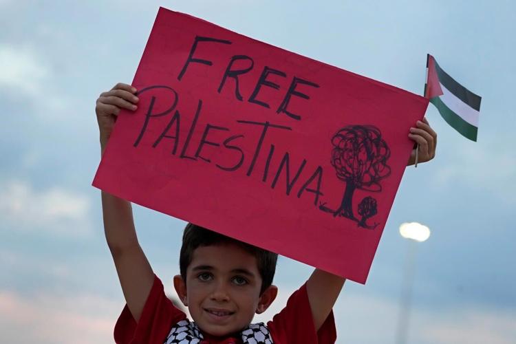 Tens Of Thousands Of Pro Palestinian Protesters March In London As