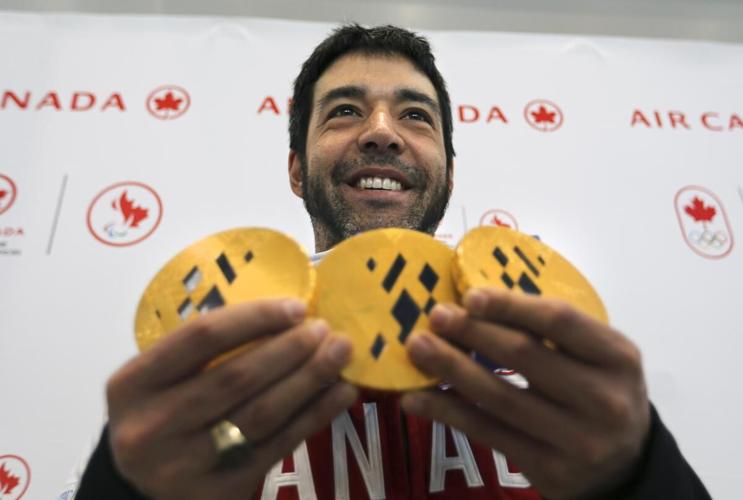 Who are the top contenders to win the Northern Star Award?