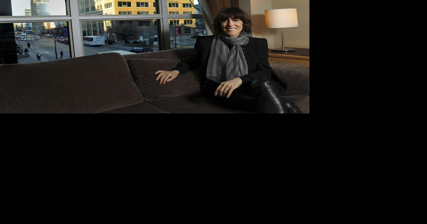 Do You Love Nora Ephron Movies Then This Book Is For You