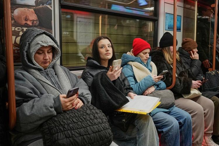 Another wave of public outcry tests Putin's rule in wartime Russia