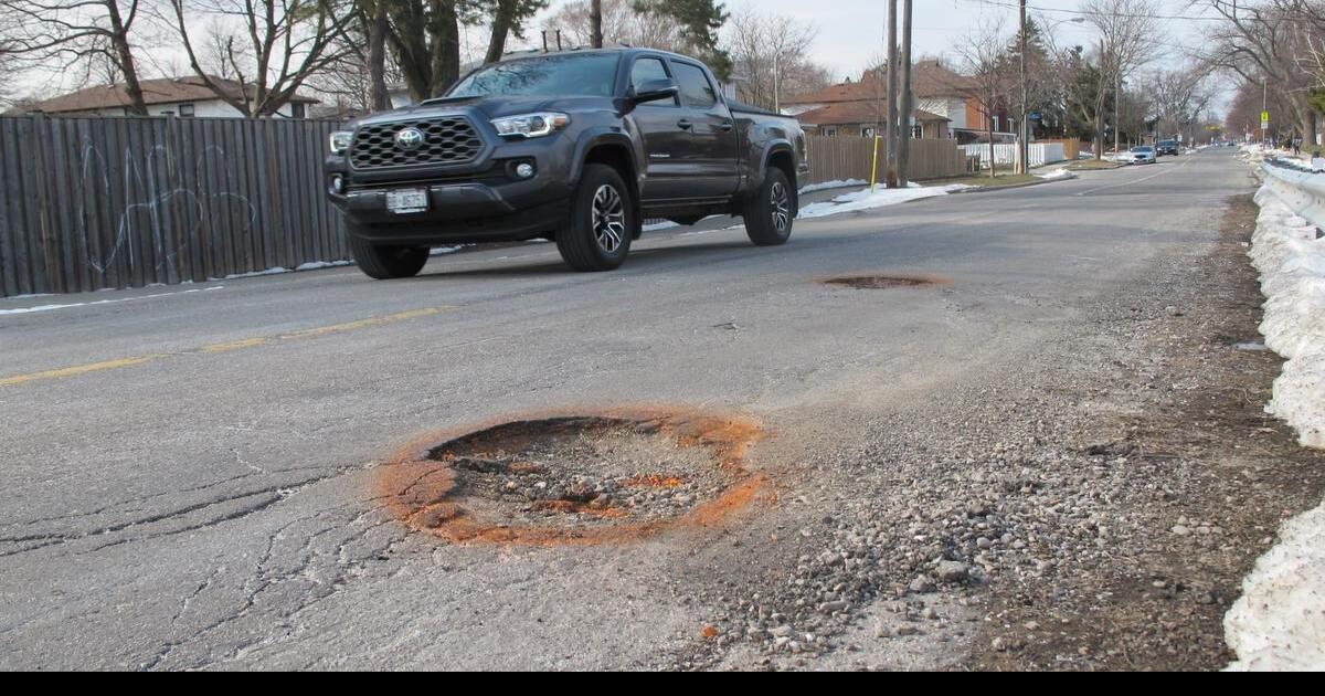 Weather delays Toronto’s pothole-filling crews