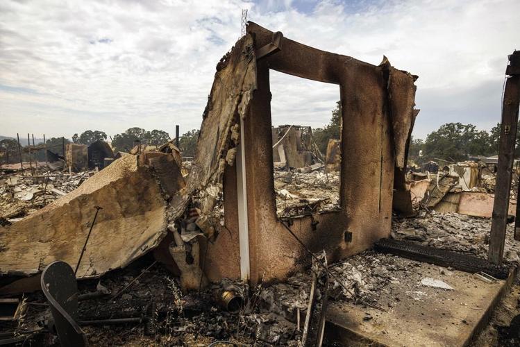 Wind Driven Wildfire Spreads Near Popular Central Oregon Vacation Spot