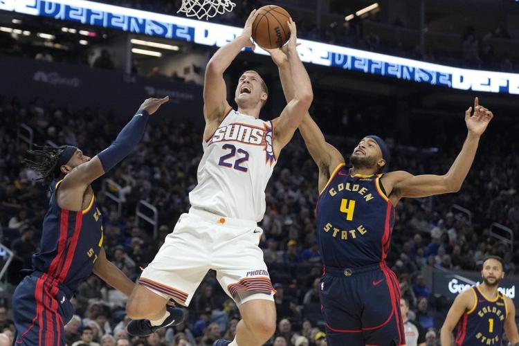 Devin Booker scores 31 points as Suns run away from Warriors for 130-105 win