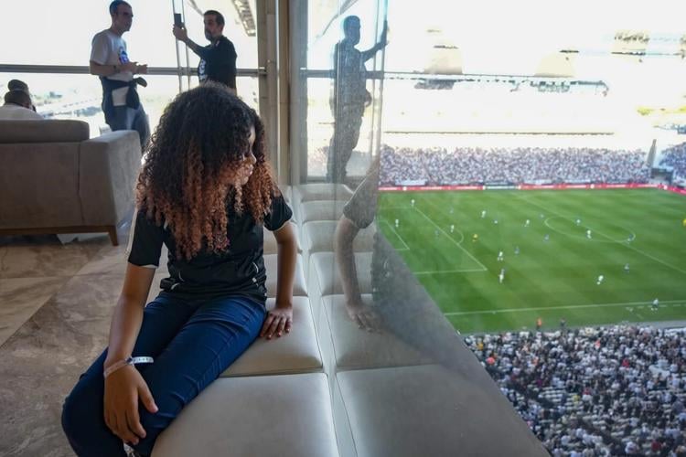 Autistic soccer fans can watch in comfort in Brazil stadiums
