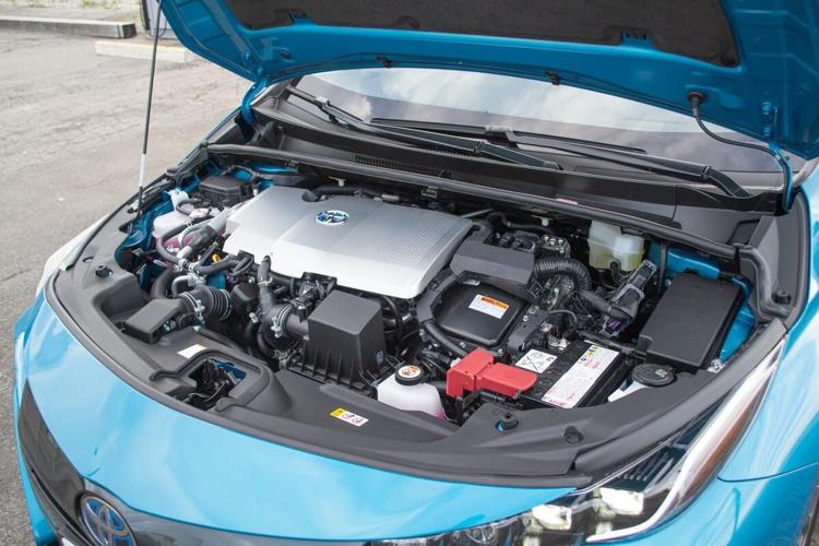 Hybrid vehicles: The benefits explained
