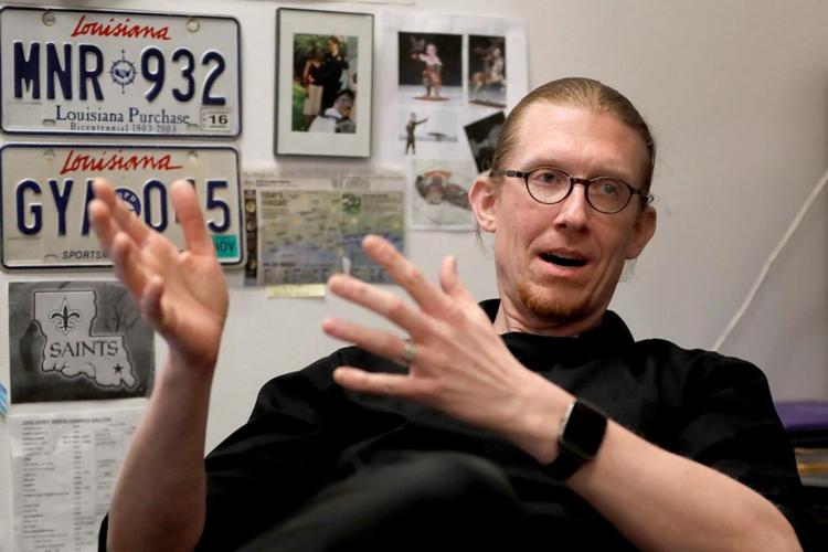 AP Exclusive: Chicago morgue coping despite surge in deaths