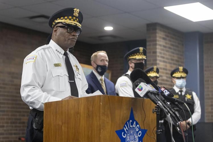 Chicago police fatally shoot man while trying to arrest him