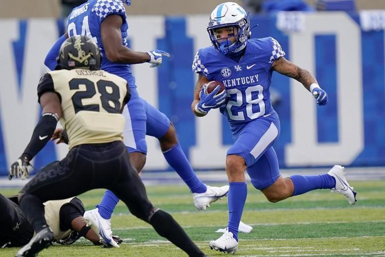 Wilson, Rodriguez help Kentucky survive Vanderbilt 38-35