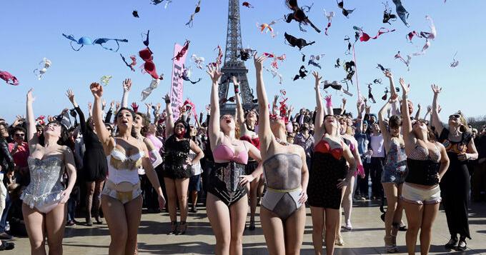 Pink Bra Bazaar in Paris
