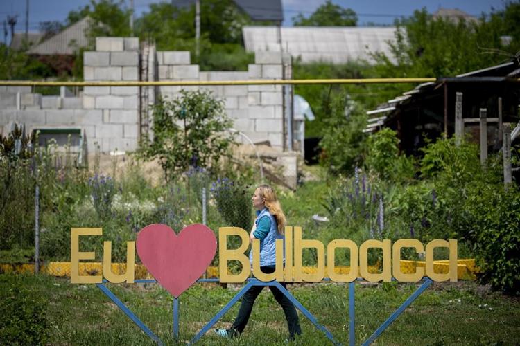 EU aspirant Moldova prepares to host major international summit
