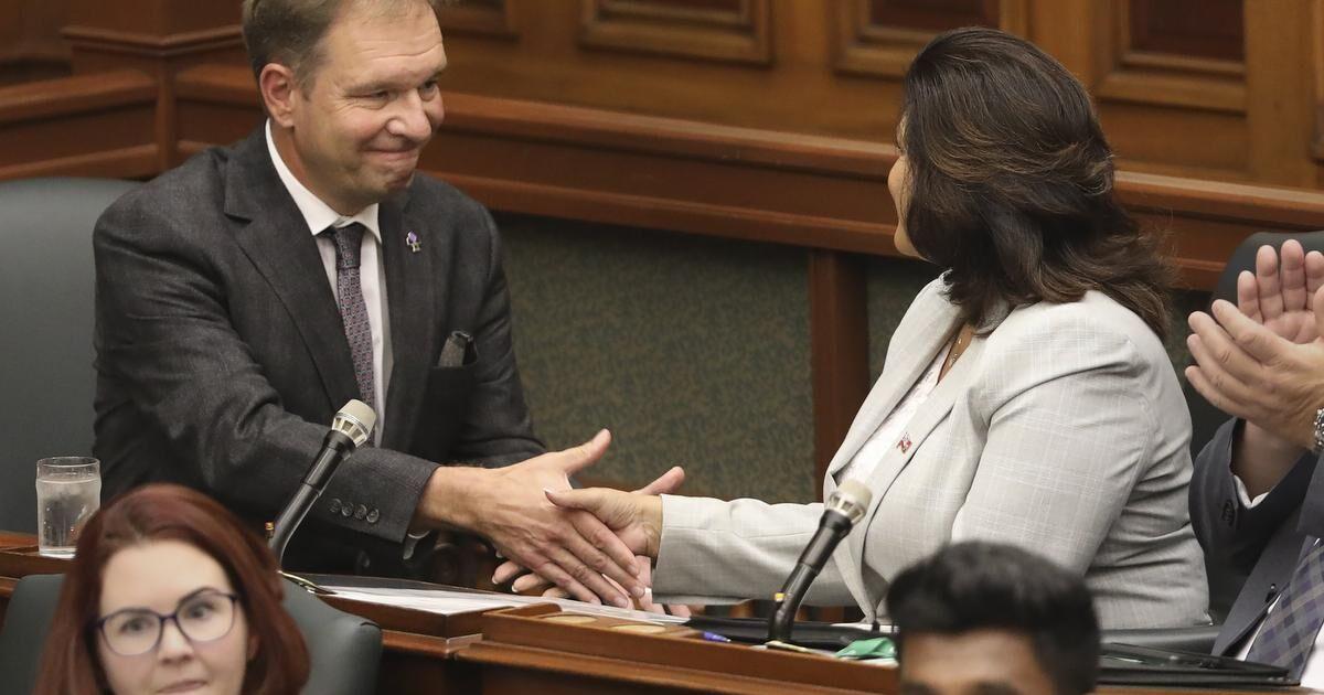 MPPs defy Doug Ford, re-elect Ted Arnott as speaker of the Ontario ...