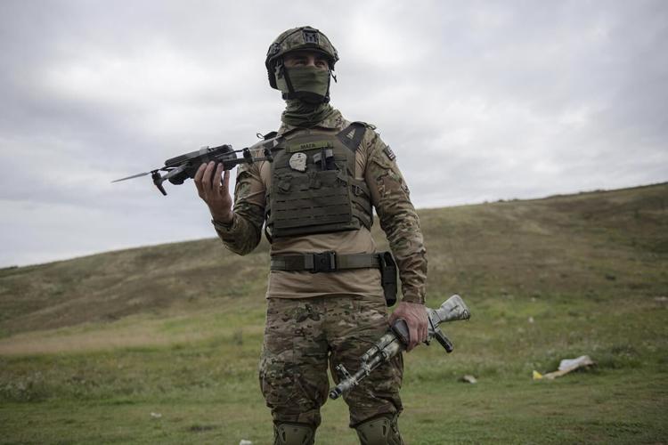 Rival Chechen fighters take war to battlefields of Ukraine