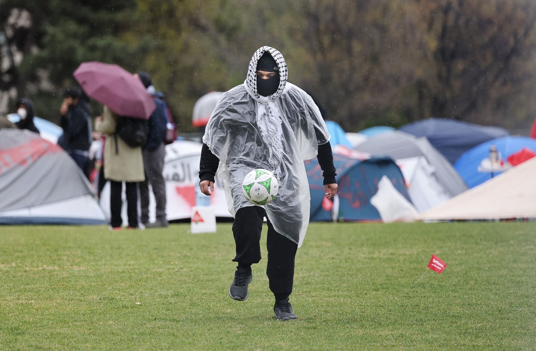 Here’s what U of T divesting from Israel would mean