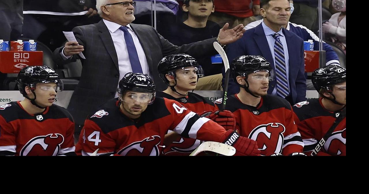 Devils’ 13-game win streak halted in 2-1 loss to Maple Leafs