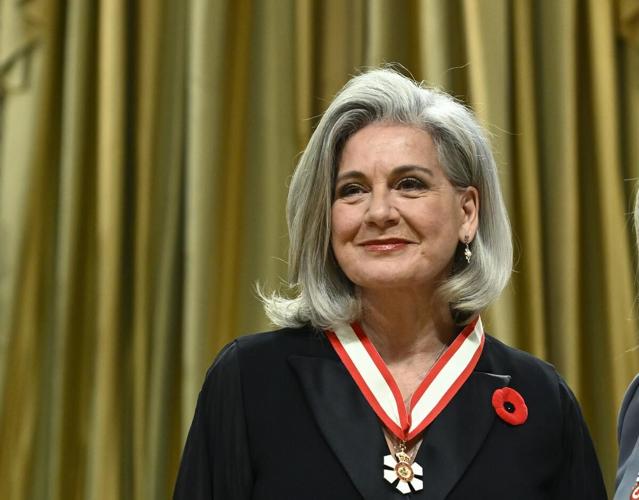 Blackout 2003: How Lisa LaFlamme spent the blackout