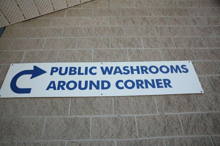 What’s behind the rumours about pooping at Wasaga Beach