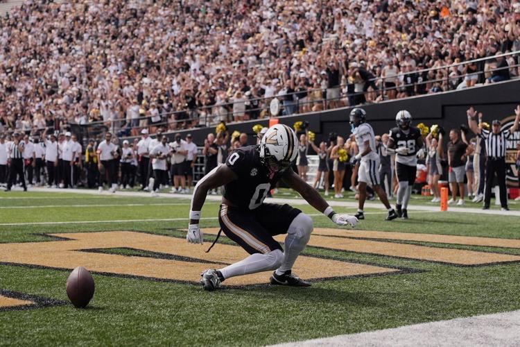 Vanderbilt's football revival: Fans eager to check out undefeated ...