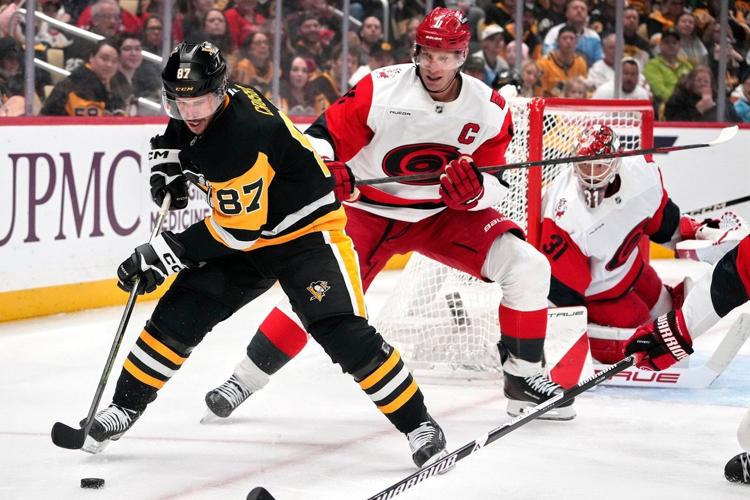 Hurricanes score 3 times on the power play in a 5-1 win over the Penguins