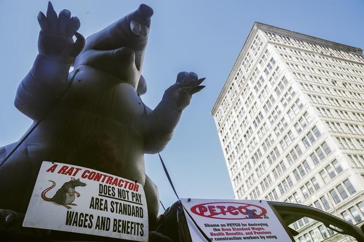 Scabby the Rat gives bite to union protests, but is he at the tail end ...