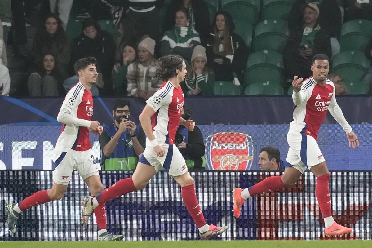 Gabriel mimics Gyokeres in cheeky goal celebration in Arsenal win over ...