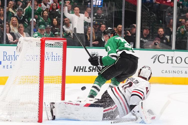 NHL-worst Blackhawks snap 6-game skid with a 4-3, shootout victory over ...