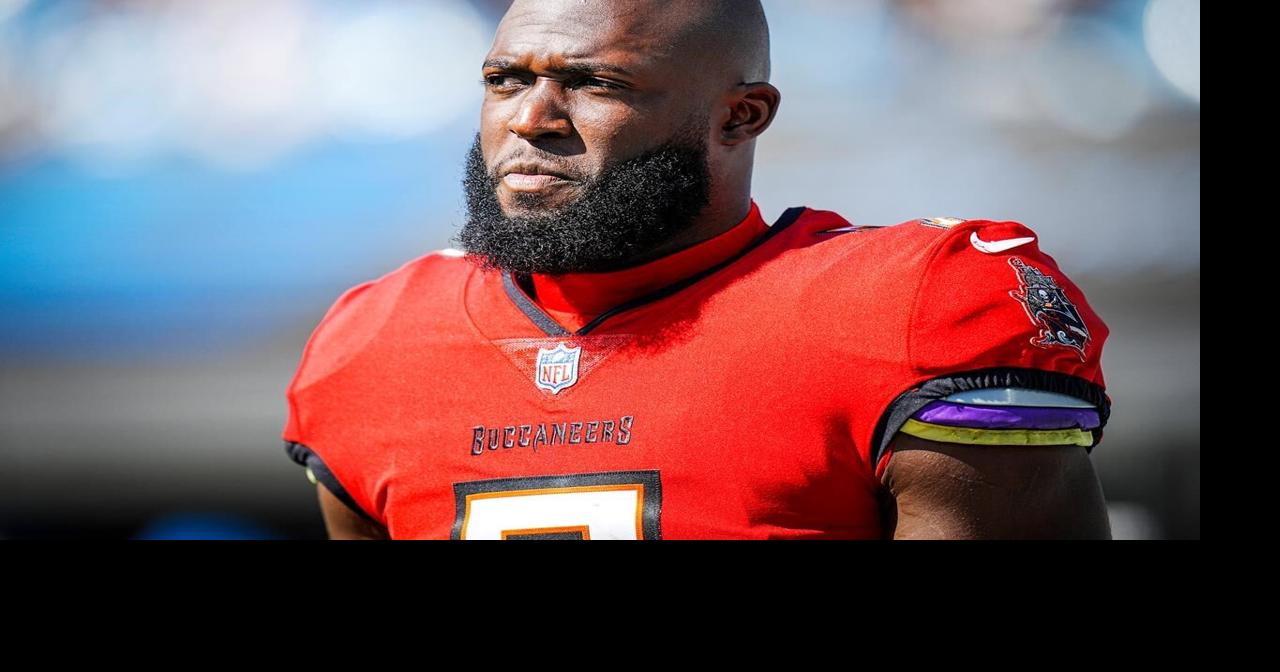 Buffalo Bills sign running back Leonard Fournette to their practice squad