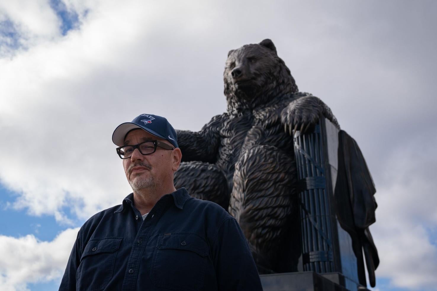The story behind Toronto’s giant ‘Bearbraham Lincoln’ statue