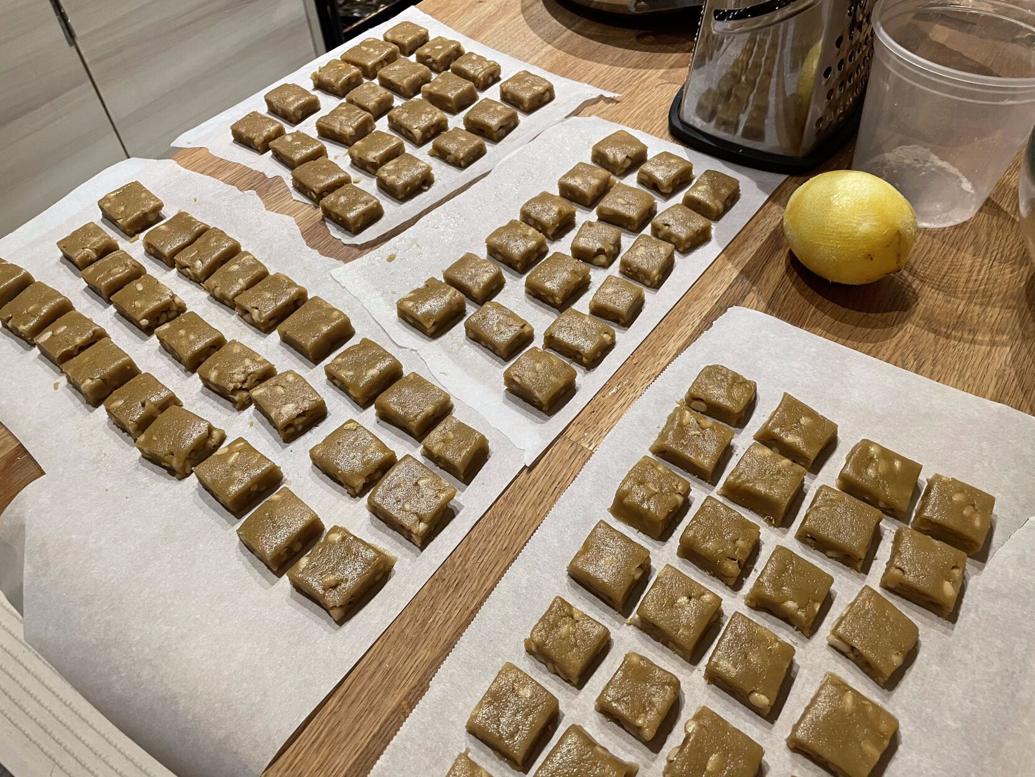 Pine nut–lemon zest cookies from Lucullus Bakery
