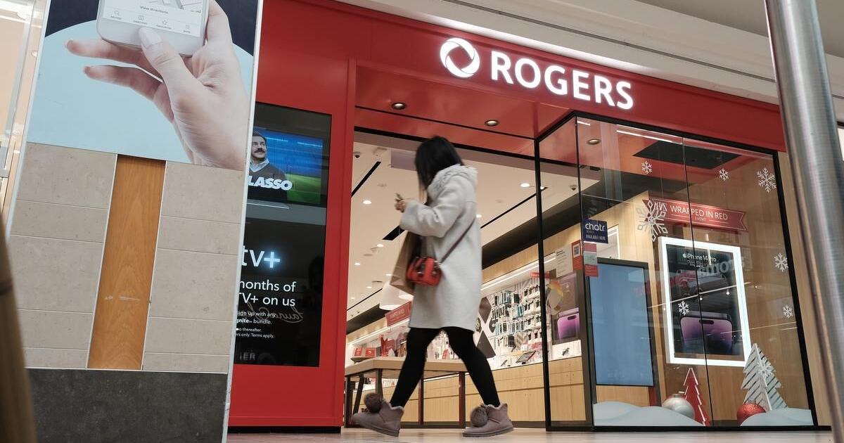 Rogers launches credit card strategy in a bid to boost cell sales