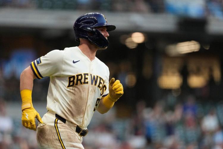 Jake Bauers and Jackson Chourio homer in Brewers' 7-2 victory over Reds