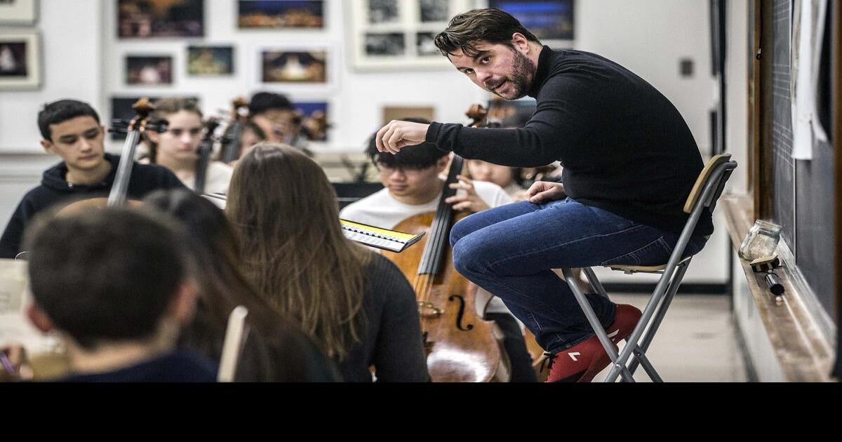 Simon Rivard leads Toronto Symphony Youth Orchestra out of their shells