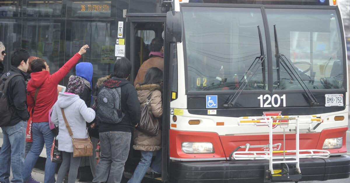 Angry Finch commuters: ‘Tell the mayor to walk in our shoes’