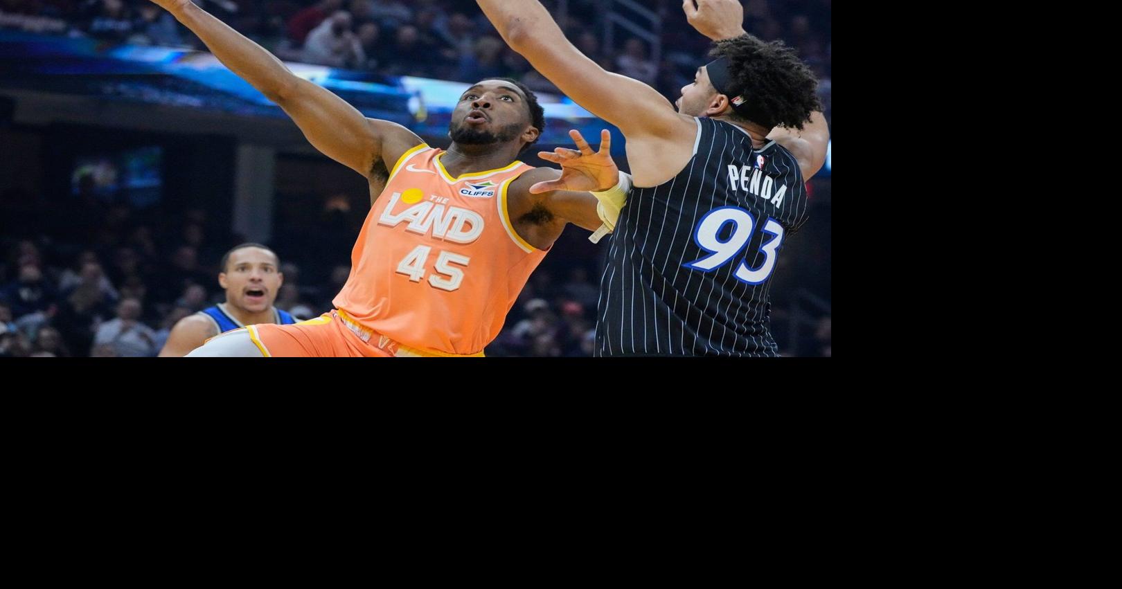 Mitchell scores 45 as Cavaliers beat Magic 114-98 for 4th straight win