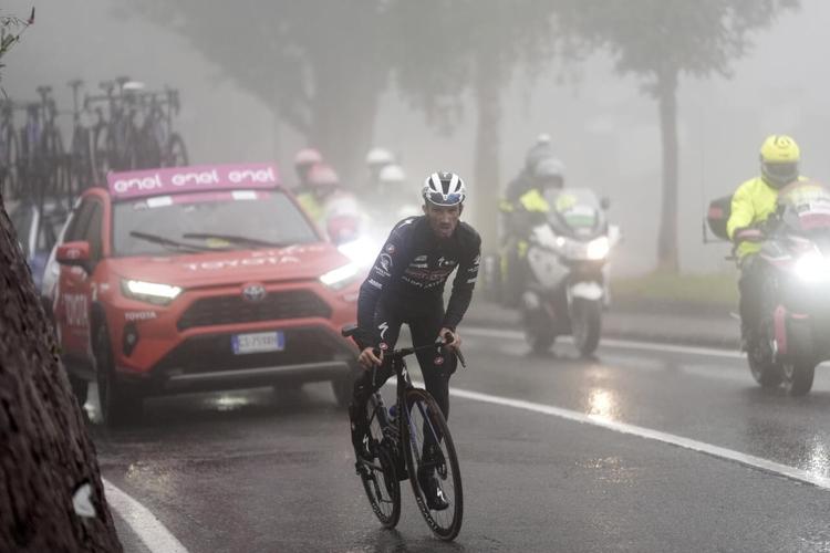 Pogacar Extends Giro Lead To Over 7 Minutes After Winning Altered Stage