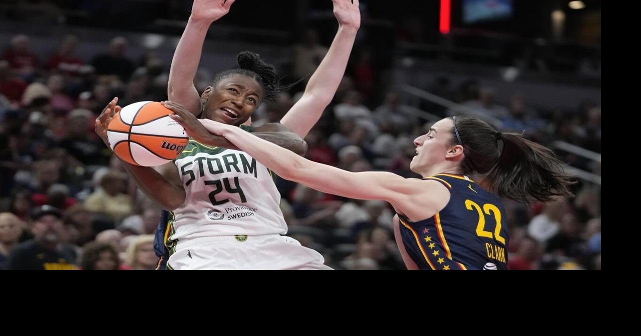 Caitlin Clark breaks WNBA rookie assists record as Fever beat Storm 92-75