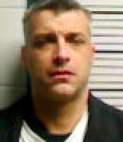 Quebec biker surrenders after mistaken jail release