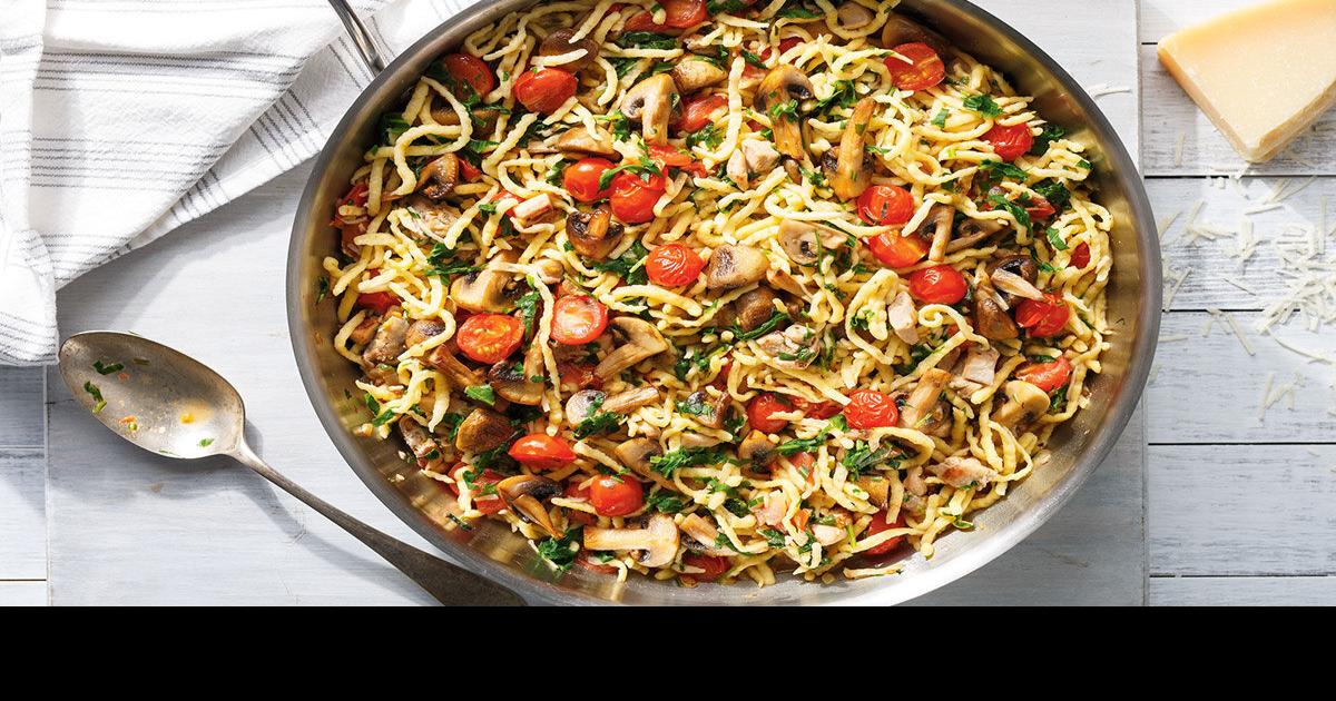 Spaetzle with Chicken and Arugula