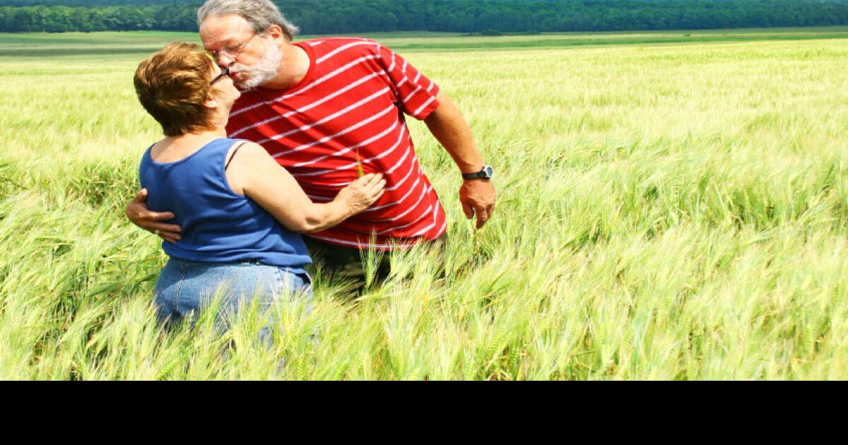 Boomers re-entering dating pool should start with ‘me time’