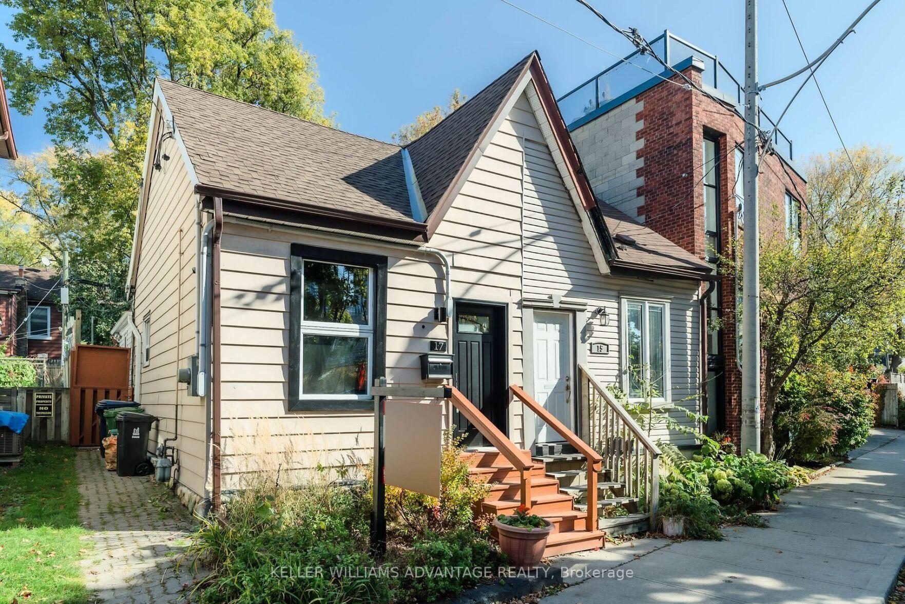 This Toronto bungaloft is up for $679,000. Will it sell?