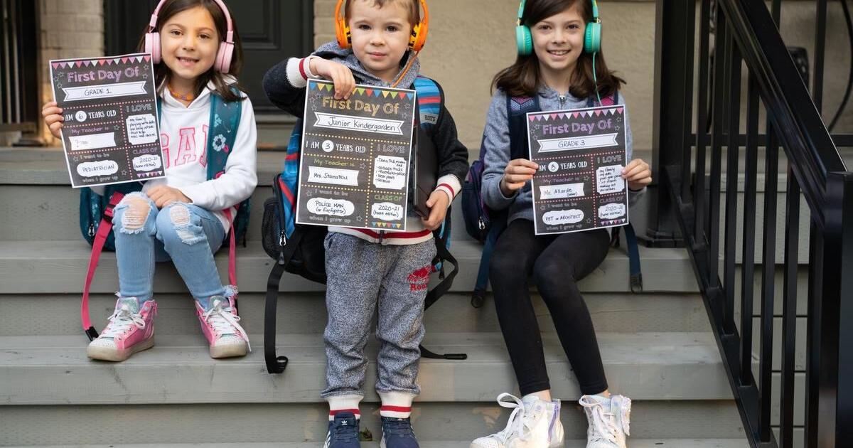 Some students across the TDSB started virtual school today. Here’s how ...