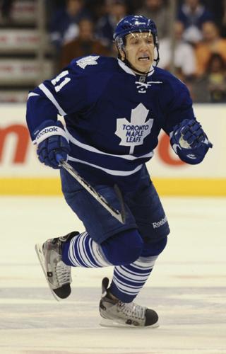 Maple Leafs winger Nikolai Kulemin out for three weeks