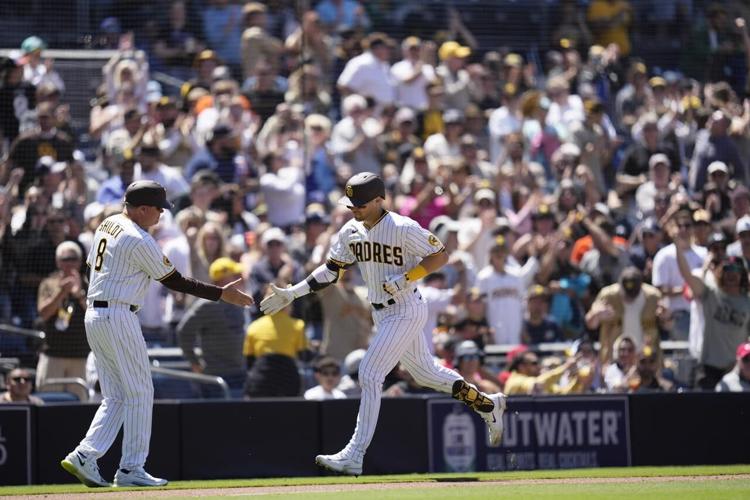 Padres rookie Sullivan hits 1st HR, has 4 RBIs in 7-1 win