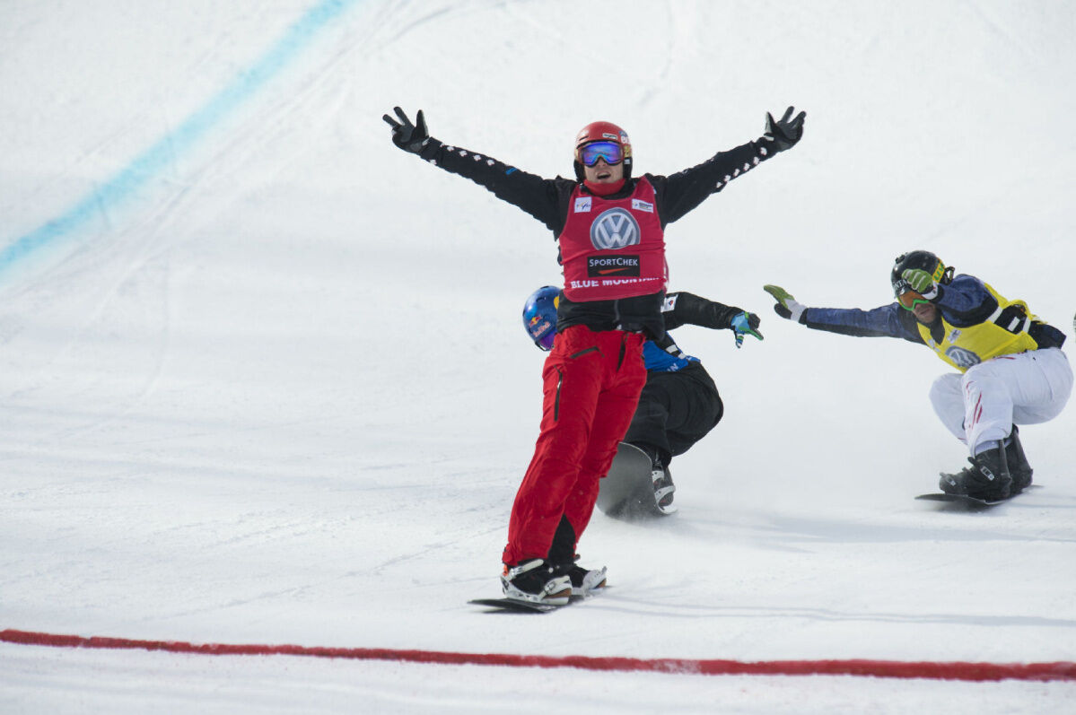 Chris Robanske breaks Canada’s victory drought in snowboard cross