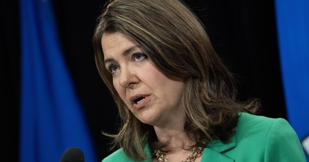 Danielle Smith says she was suspended on Facebook. It says she wasn’t