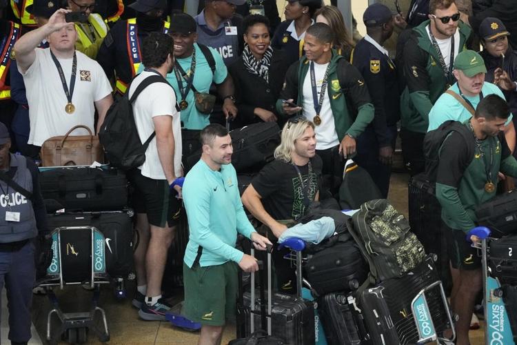 Springboks arrive to a heroes' welcome in South Africa after another ...