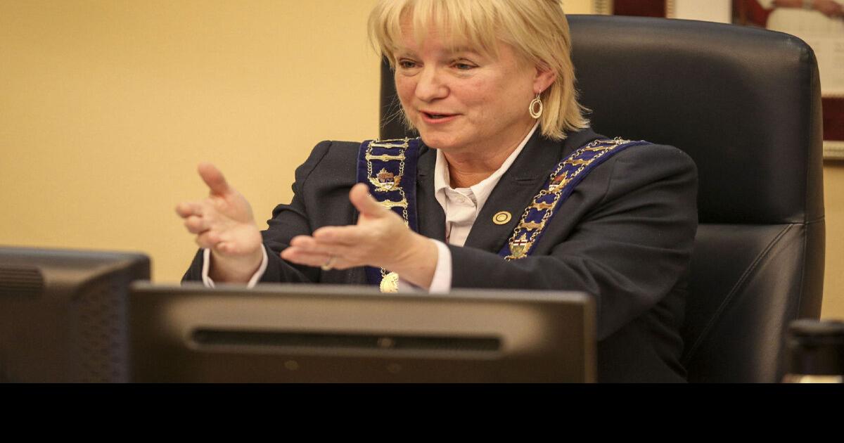 Details on Brampton Mayor Susan Fennell’s limo use elusive