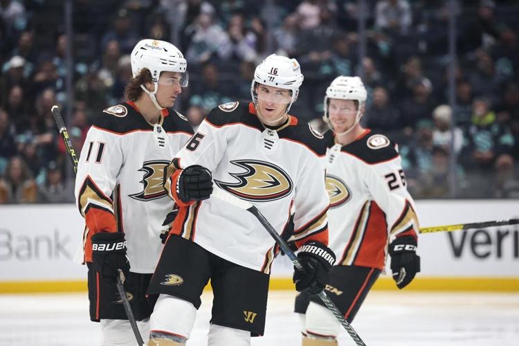 McCann scores 31st, Kraken win fifth straight 5-2 over Ducks