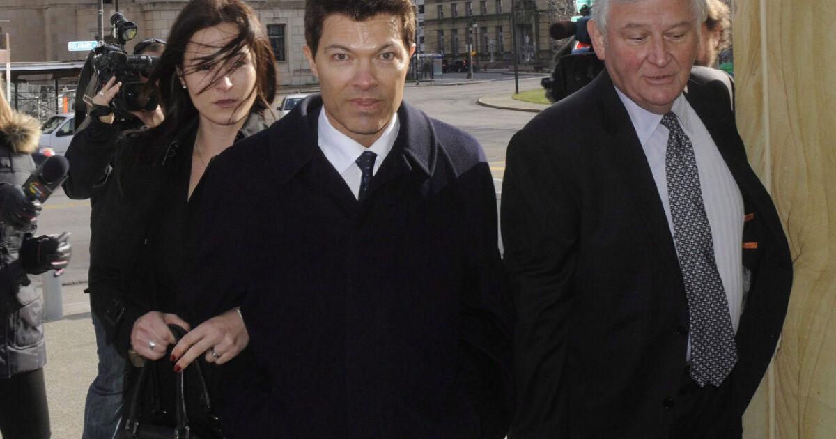 Anthony Galea, sports doctor to elite athletes, loses licence for nine ...